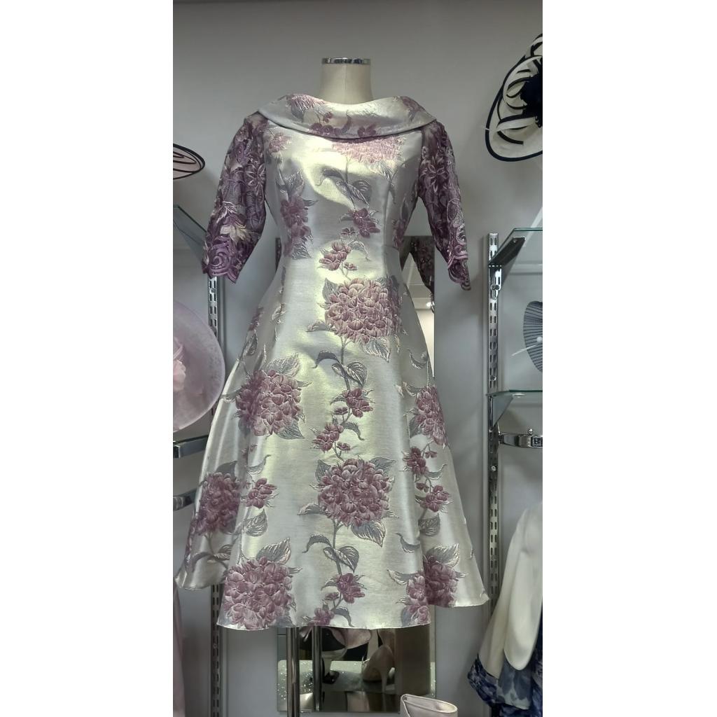 Mother of the Bride / Groom